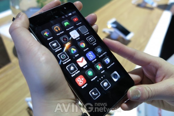 [CES 2016] Hisense Introduced ‘A1’ That Has Dual Camera and 1080p ...