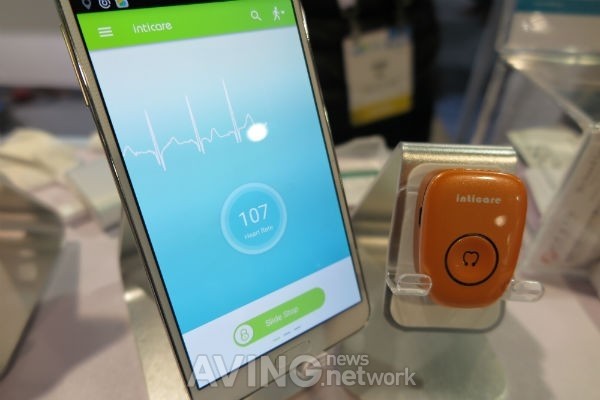 [CES 2016] Appscomm Introduced Wearable Healthcare Device, 'Inticare'