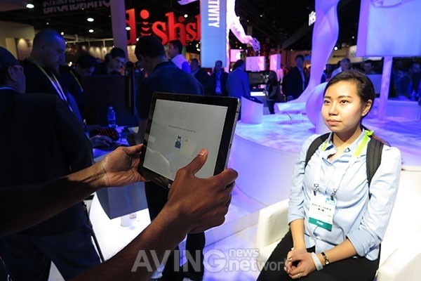 [CES 2016] Intel Introduced a 3D Scanner That Recognizes Human Face