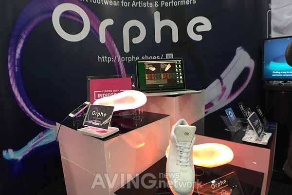 [CES 2016] ‘Orphe,’ Shining Smart Shoes