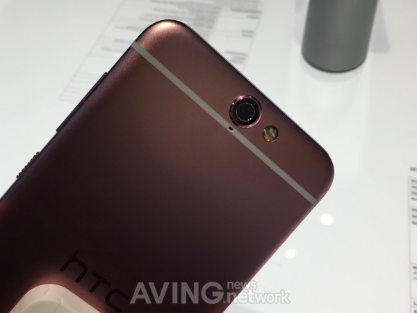 [MWC 2016] HTC One A9, Simple Design with Metal Body