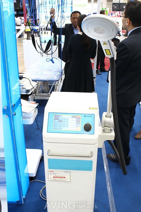 [KIMES 2016] StraTek Showed Various Rehabilitation, Including Low ...