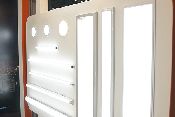 [LED EXPO 2016] Zam's LED Panel Light