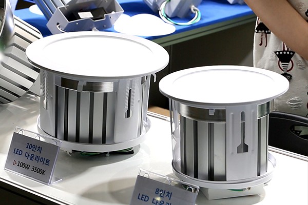 [LED EXPO 2016 Video] Luz Technology's Top Quality Factory Lights and ...