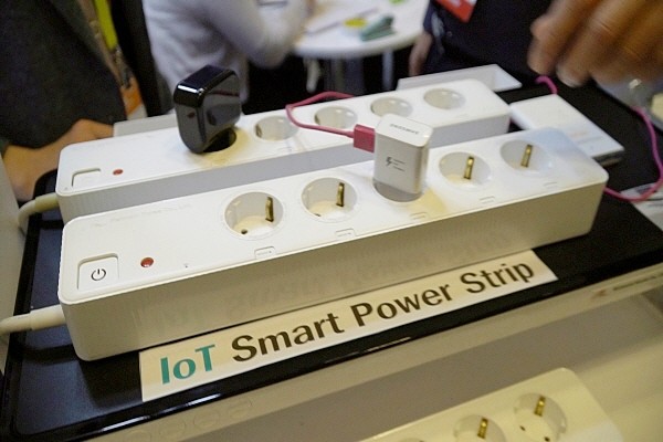 [CES 2017] Easy Energy Saving with IoT Smart Power Strip