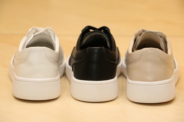 SKONO, Launched a Monotone Sneakers that Matches with Norm-Core Look