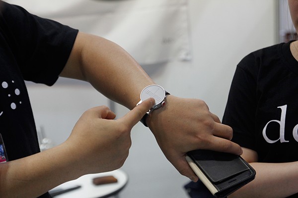[BEST OF WIS 2017] dot, Introduced ‘Dot Watch’ a Braille Smart Watch