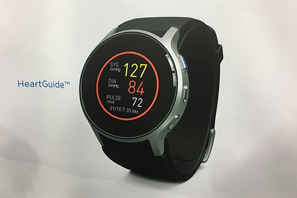 [CES 2018] Omron’s ‘Smart Watch’ with Blood Pressure Monitoring