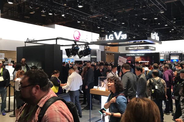 [CES 2018] LG ThinQ hub, makes Home-Appliances in House Smarter in a Word