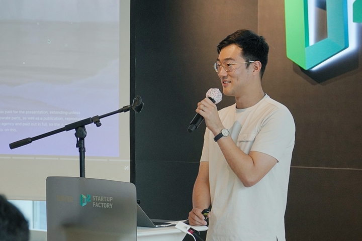 [Pangyo Tech] Z-emotion presented fashion & hair specialized 3D simulation technology at Naver ...