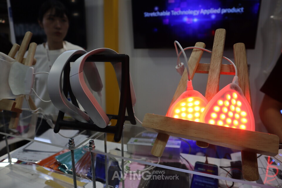 KDNA Introduced IR LED Patch at CES 2023… Aims to Provide ‘Humanwear ...