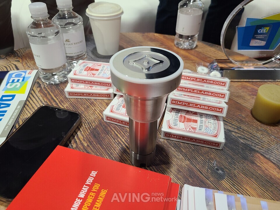 Simple Labs showed its COGNI™ Wine Barrel Technology at CES 2023 while ...