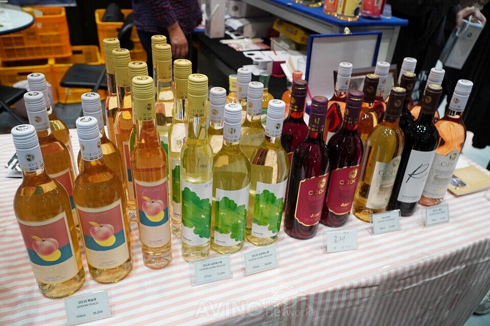 [DRINK SEOUL 2023] Godori Winery presented its Peach Wine… “Sweet and ...