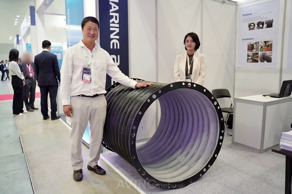Khan Engineering exhibits bellows for ship engine test operation at ...