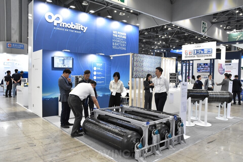 OPmobility Showcases ‘High-Pressure Hydrogen Storage Unit’ at H2 MEET ...