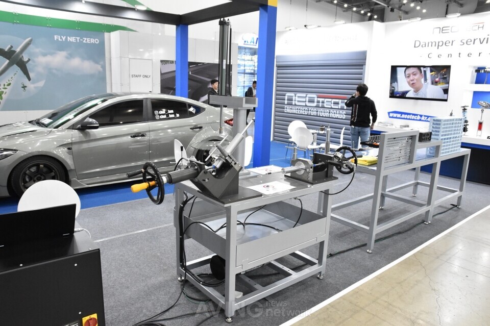 NeoTech Showcases Customizable Suspension Systems for Automobiles at ...