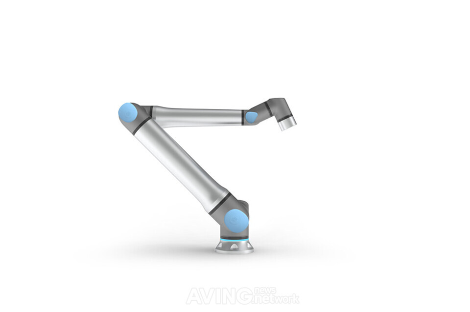 HRT System to Present Robotics Solutions from Universal Robots and MiR ...