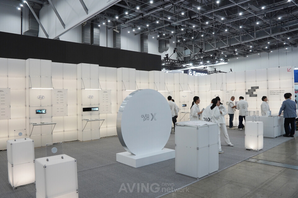 MAYTON Unveils Samsung DeX-Compatible Infotainment System ‘AUTOPRO X ...