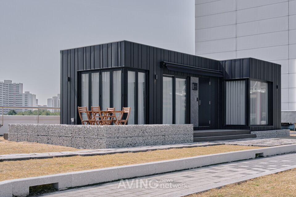 Unit Lab to Showcase Web-Based Custom Modular Housing at COMEUP Stars ...