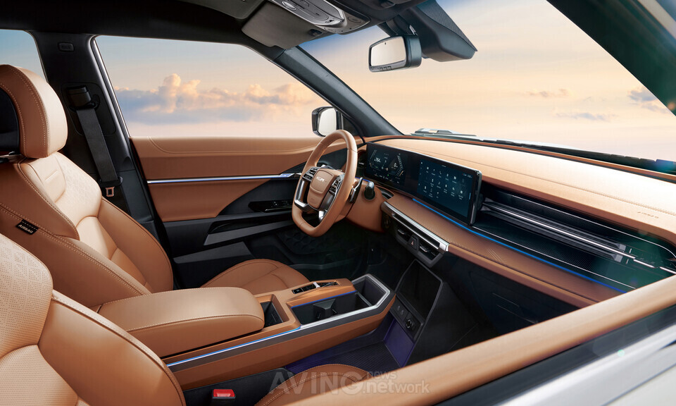 KGM Unveils Key Features of Torres Hybrid Ahead of Official Launch