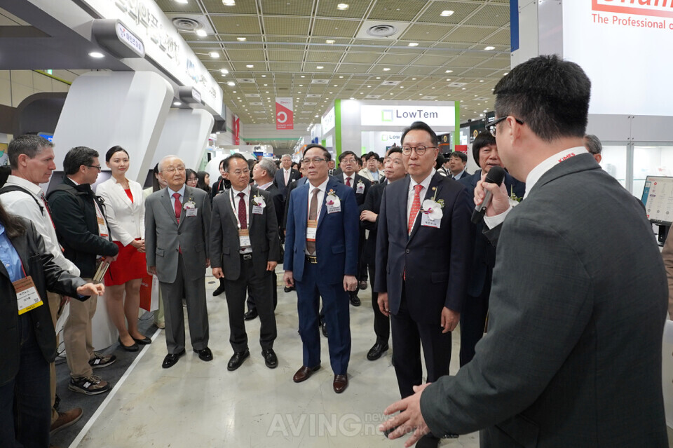 KIMES 2025, Korea's largest medical industry exhibition, opens at COEX on March 20: Over 1,450 ...