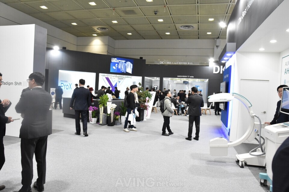 DK Medical Solutions showcases digital X-ray ‘Elin T7 wide’ at KIMES ...