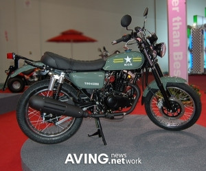Classy motorcycle with military look