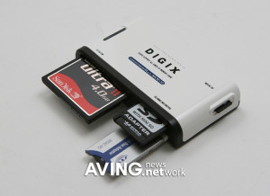 'DIGIX Super Multi Reader' adapted to 61 kinds of memory cards