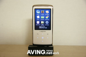 Samsung to launch its premium MP3 player 'Q2' - Detailed Images