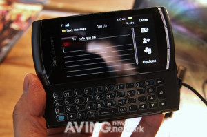 Sony Ericsson to unveil 'Vivaz Pro' adding a QWERTY keyboard