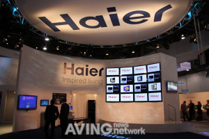 CES 2011, Haier Booth Interior Design, LVCC, Jan 9
