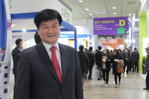 [30th KIMES 2014 Video] Korea E&EX President Choong Jin Kim, ''KIMES will be Truly Ranked in Top ...