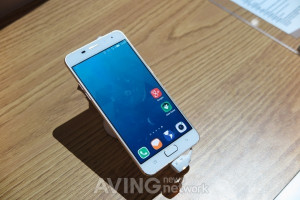 [CES 2016] Hisense Introduced ‘A1’ That Has Dual Camera and 1080p ...