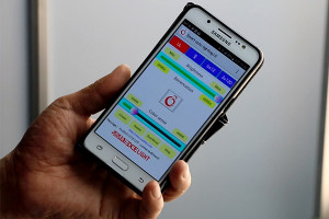 [LED EXPO 2016 Video] Sunlink's Adjustable LED Lights with Smartphones